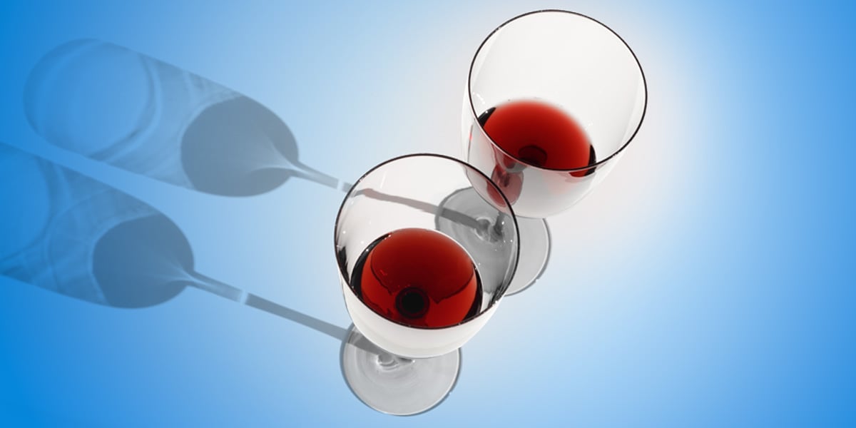 Does Moderate Wine Drinking Increase Longevity? | WellnessPulse